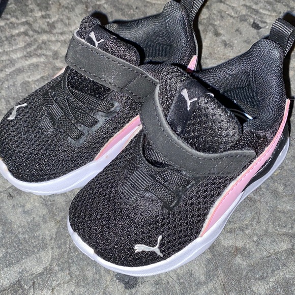 Puma | Shoes | Puma Babytoddler Black And White Sneakers | Poshmark